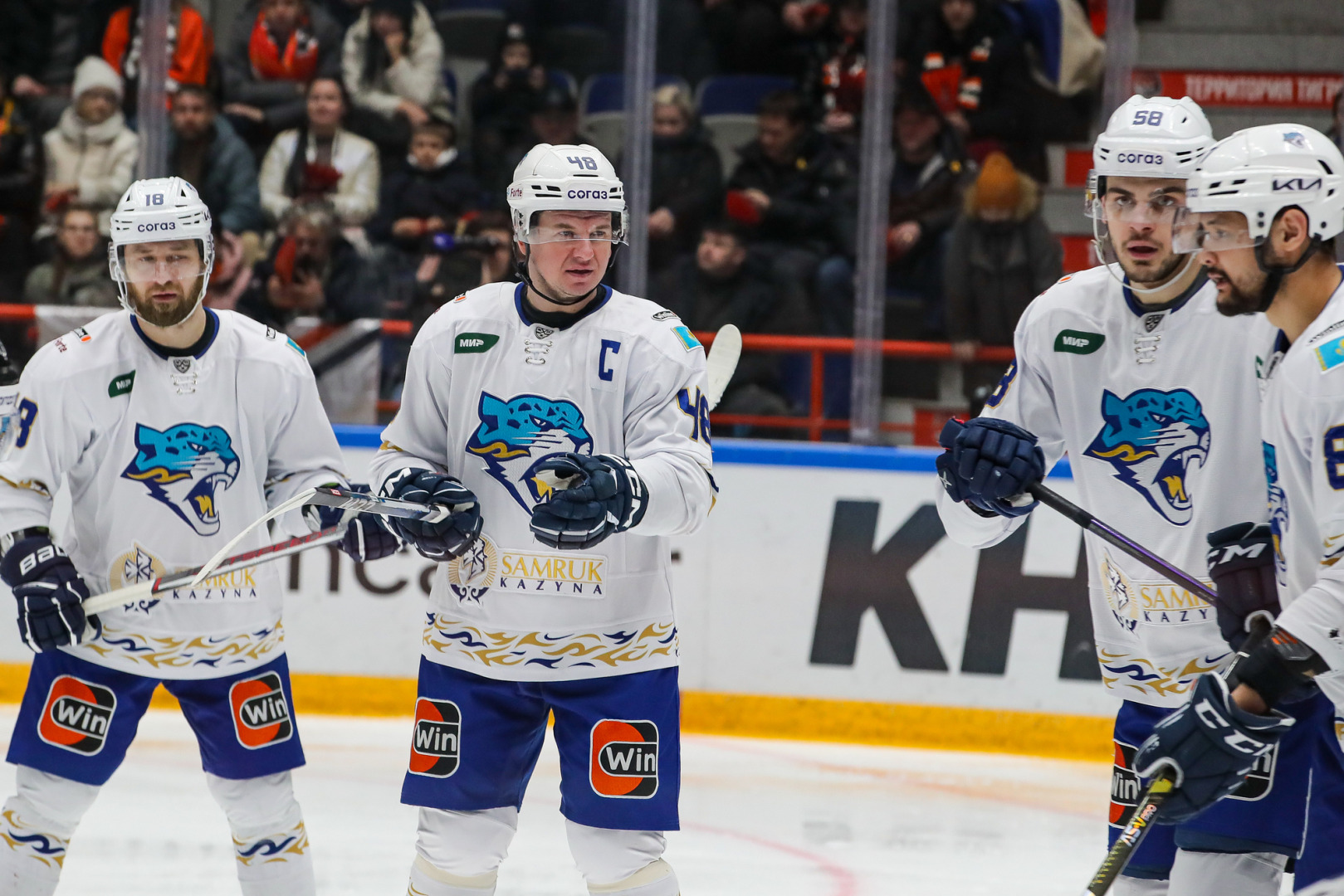 Роман Старченко сделал 200 передач в КХЛ | Новости ХК "Барыс"